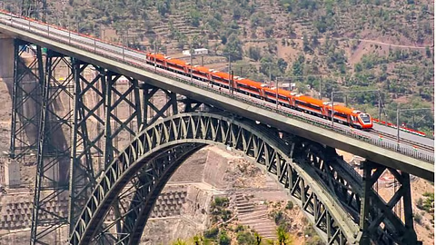 From Chenab Bridge to Pir Panjal Tunnel: Why USBRL Redefines Mountain ...