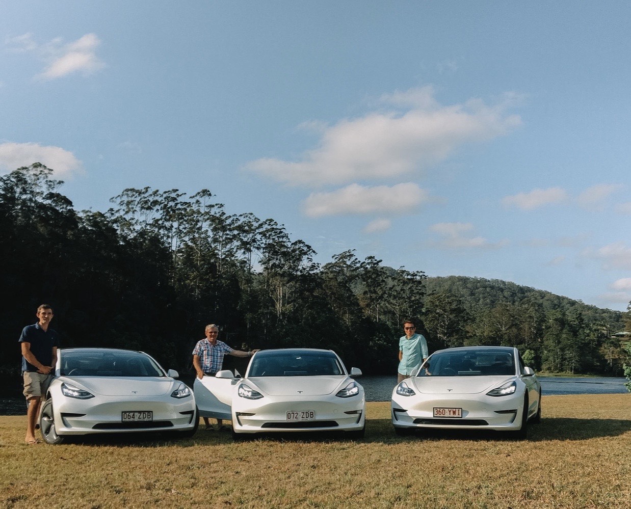 How Does Tesla FSDS Compare with Commercial Airliner Autopilot? - Infralog