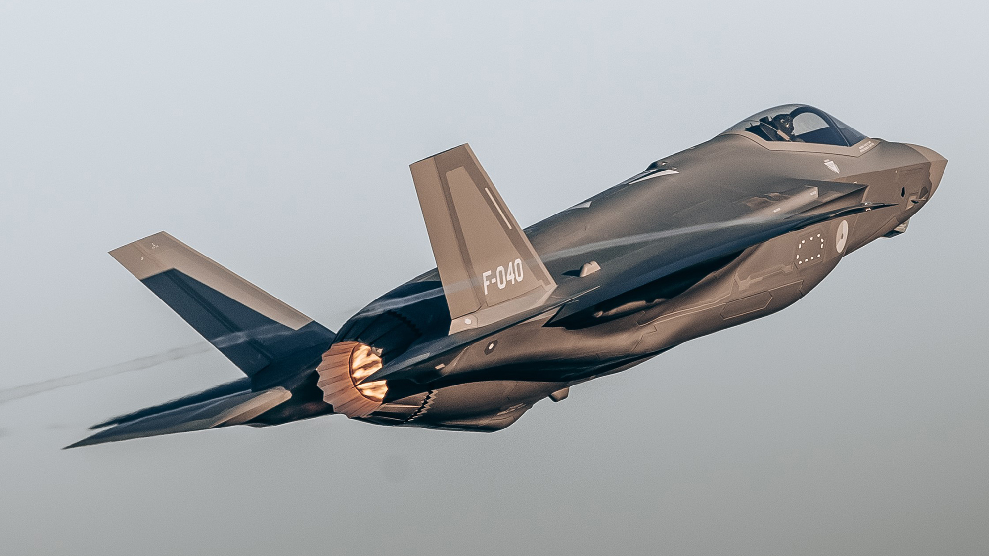 F-35 Fighters Conduct Training Operations From Amsterdam’s Schiphol ...