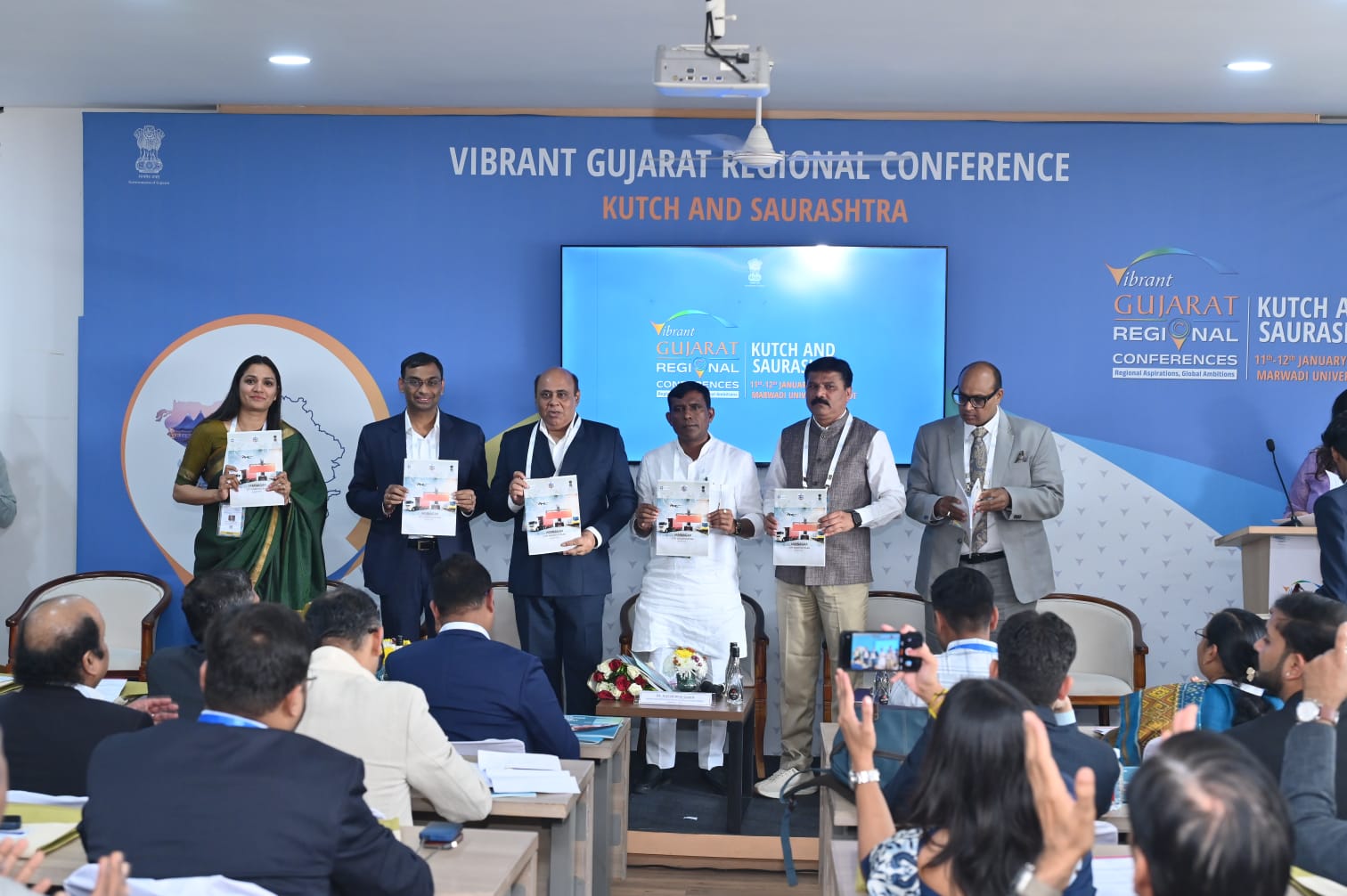 Gujarat unveils State Integrated Logistics Master Plan with ₹1.80 Lakh ...